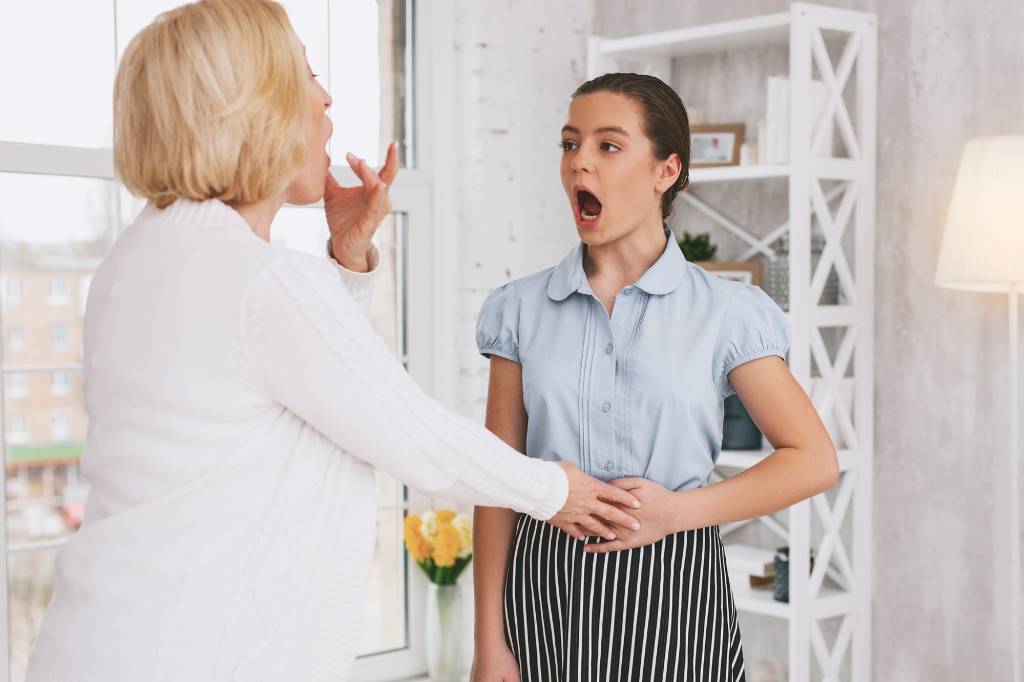 12 Best Vocal Exercises for Singers - Be Natural Music